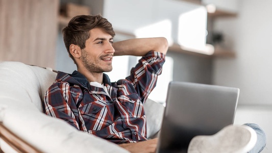 Wind Tre: Migliori Offerte Internet Mobile e Casa in Fibra - Selectra