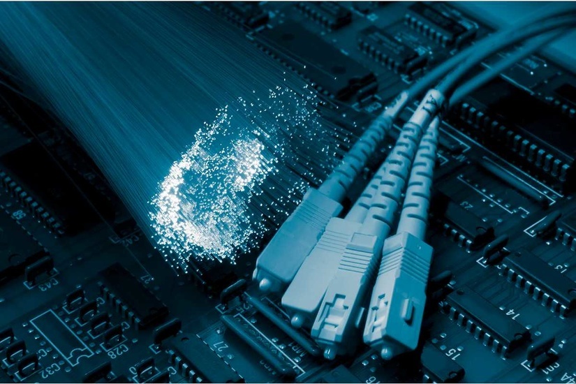 Open Fiber si trasforma: le nuove frontiere oltre le Telco